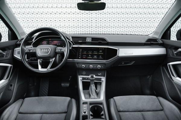 Pelēks Audi Q3 2023 Mārupe, ar dzinēja tilpumu 2.00 L un nobraukumu 57 tūkst. km par 27950 €, foto 6 vietnē AUTOMOTO.COM.LV
