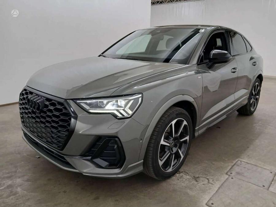 Pelēks Audi Q3 2023 Viļņa, ar dzinēja tilpumu 1.50 L un nobraukumu 154 tūkst. km par 25035 €, foto 3 vietnē AUTOMOTO.COM.LV