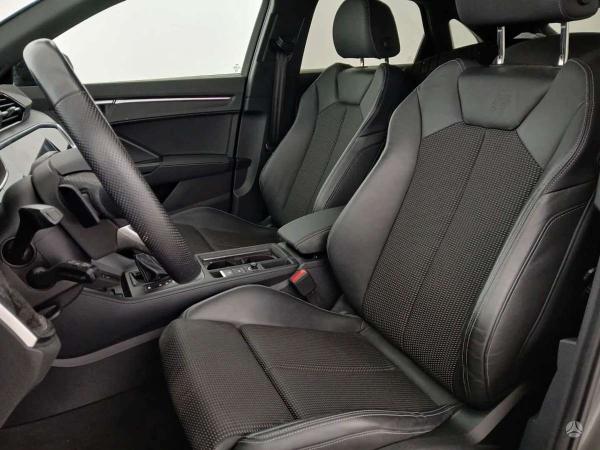 Pelēks Audi Q3 2023 Viļņa, ar dzinēja tilpumu 1.50 L un nobraukumu 154 tūkst. km par 25035 €, foto 10 vietnē AUTOMOTO.COM.LV