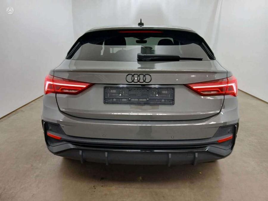 Pelēks Audi Q3 2023 Viļņa, ar dzinēja tilpumu 1.50 L un nobraukumu 154 tūkst. km par 25035 €, foto 25 vietnē AUTOMOTO.COM.LV