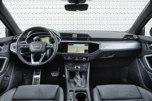 Pelēks Audi Q3 2023 Mārupe, ar dzinēja tilpumu 1.40 L un nobraukumu 124 tūkst. km par 31250 €, foto 7 vietnē AUTOMOTO.COM.LV