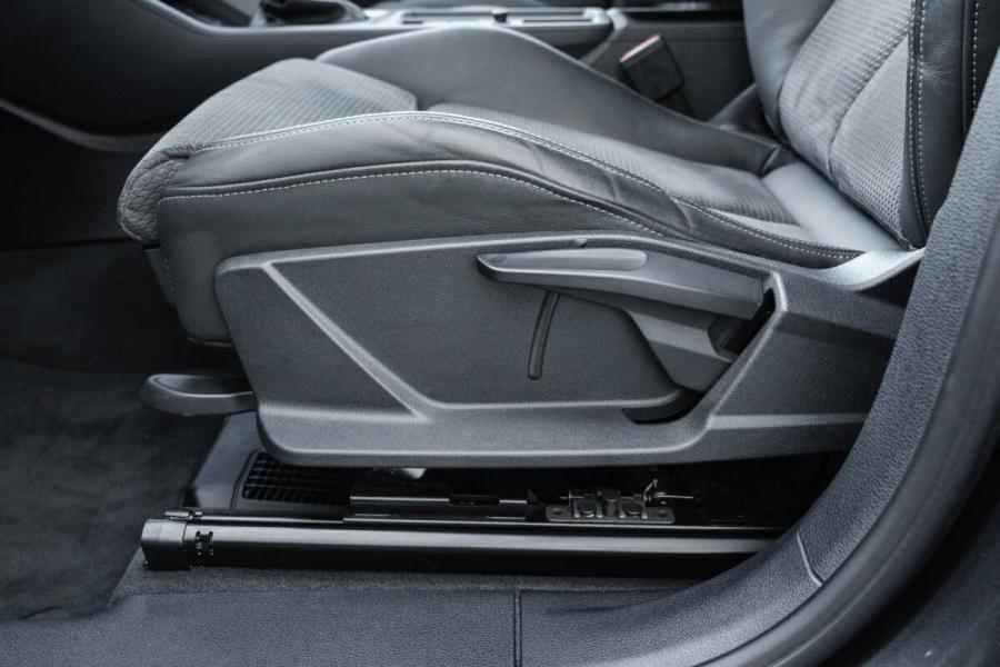 Pelēks Audi Q3 2023 Mārupe, ar dzinēja tilpumu 1.40 L un nobraukumu 124 tūkst. km par 31250 €, foto 12 vietnē AUTOMOTO.COM.LV