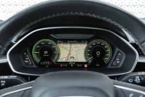 Pelēks Audi Q3 2023 Mārupe, ar dzinēja tilpumu 1.40 L un nobraukumu 124 tūkst. km par 31250 €, foto 18 vietnē AUTOMOTO.COM.LV