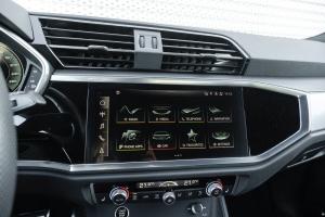 Pelēks Audi Q3 2023 Mārupe, ar dzinēja tilpumu 1.40 L un nobraukumu 124 tūkst. km par 31250 €, foto 21 vietnē AUTOMOTO.COM.LV