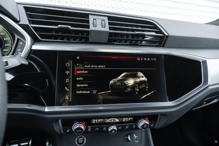 Pelēks Audi Q3 2023 Mārupe, ar dzinēja tilpumu 1.40 L un nobraukumu 124 tūkst. km par 31250 €, foto 23 vietnē AUTOMOTO.COM.LV