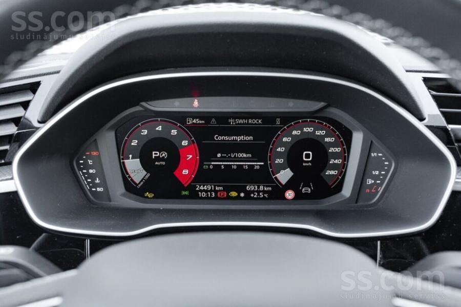 Pelēks Audi Q3 2024 Rīga, ar dzinēja tilpumu 2.00 L un nobraukumu 24 tūkst. km par 39900 €, foto 15 vietnē AUTOMOTO.COM.LV