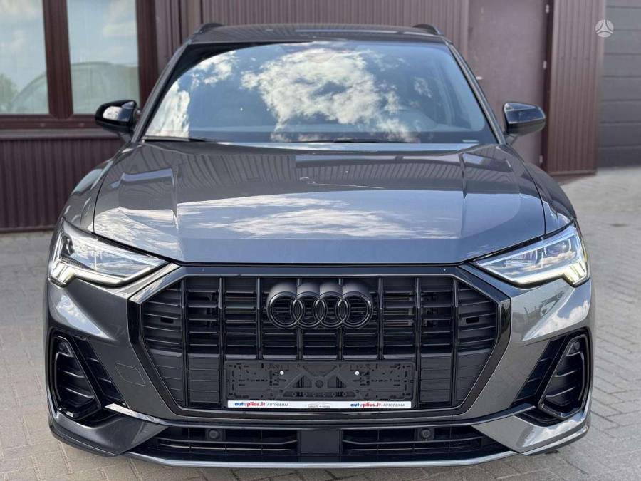 Pelēks Audi Q3 2025 Telšiai, ar dzinēja tilpumu 1.97 L un nobraukumu 0 tūkst. km par 36000 €, foto 4 vietnē AUTOMOTO.COM.LV