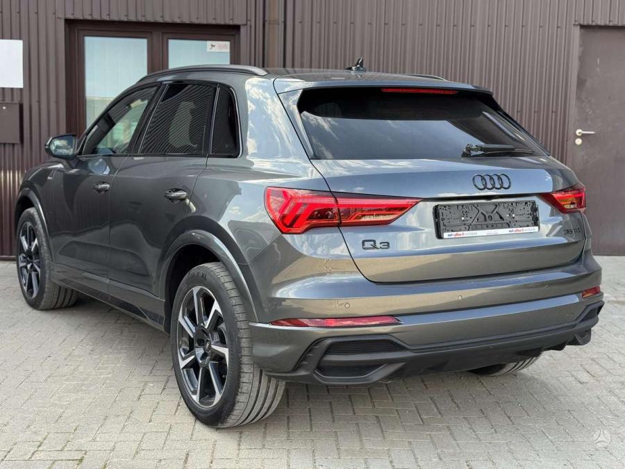 Pelēks Audi Q3 2025 Telšiai, ar dzinēja tilpumu 1.97 L un nobraukumu 0 tūkst. km par 36000 €, foto 12 vietnē AUTOMOTO.COM.LV