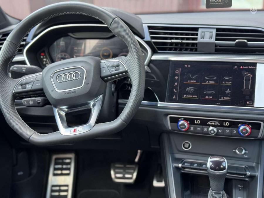 Pelēks Audi Q3 2025 Telšiai, ar dzinēja tilpumu 1.97 L un nobraukumu 0 tūkst. km par 36000 €, foto 19 vietnē AUTOMOTO.COM.LV