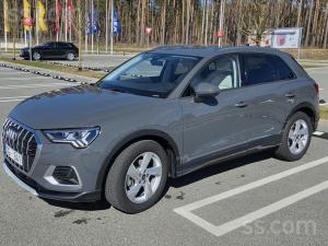 Grey Audi Q3 2025 in Riga, with an engine capacity of 1.50 L and mileage of 13 thousand km for 32500 €, photo 4 on AUTOMOTO.COM.LV