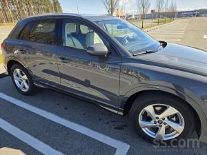Grey Audi Q3 2025 in Riga, with an engine capacity of 1.50 L and mileage of 13 thousand km for 32500 €, photo 5 on AUTOMOTO.COM.LV