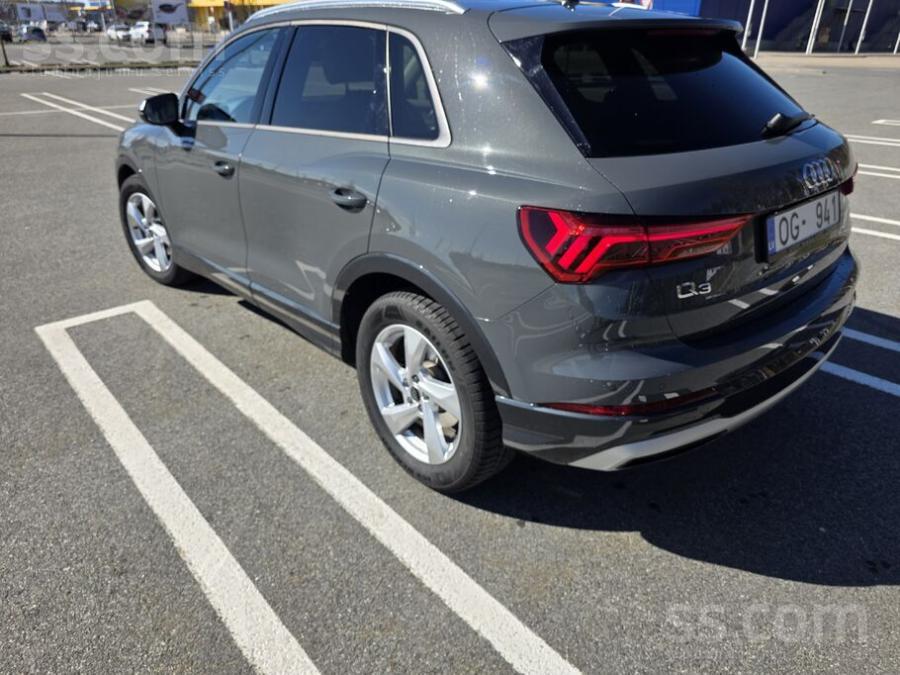 Grey Audi Q3 2025 in Riga, with an engine capacity of 1.50 L and mileage of 13 thousand km for 32500 €, photo 8 on AUTOMOTO.COM.LV