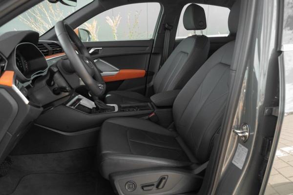 Ауди Ку3 2025 в Вильнюс на AUTOMOTO.COM.LV Серый Ауди Ку3 2025 в Вильнюс, объемом двигателя 2.00 л и пробегом 18 тыс. км за 39650 €, фото 9 на AUTOMOTO.COM.LV