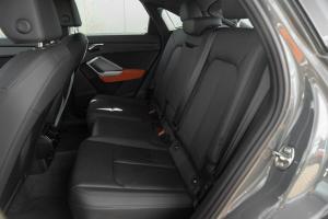 Grey Audi Q3 2025 in Vilnius, with an engine capacity of 2.00 L and mileage of 18 thousand km for 39650 €, photo 12 on AUTOMOTO.COM.LV