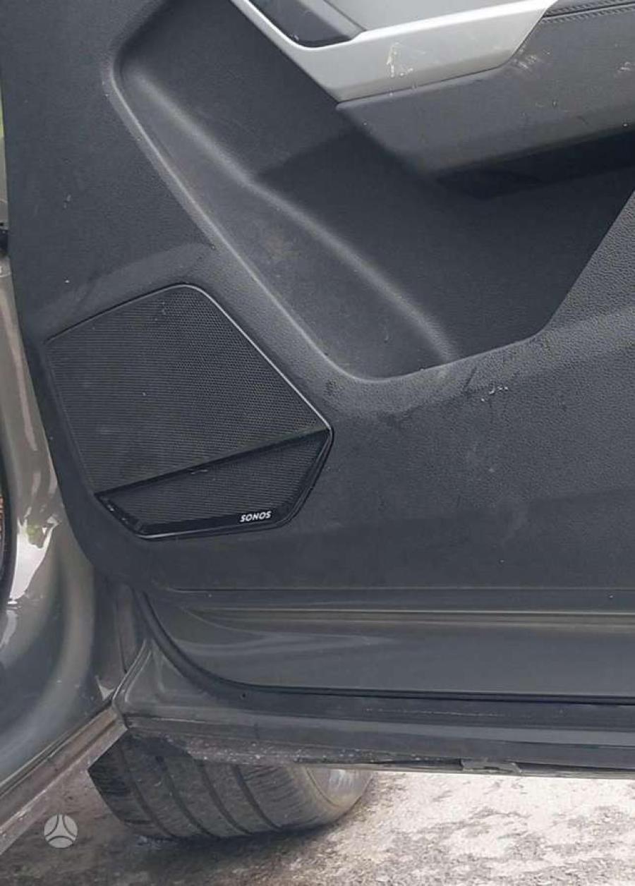 Pelēks Audi Q3 2025 Kauņa, ar dzinēja tilpumu 1.98 L un nobraukumu 16 tūkst. km par 17500 €, foto 31 vietnē AUTOMOTO.COM.LV