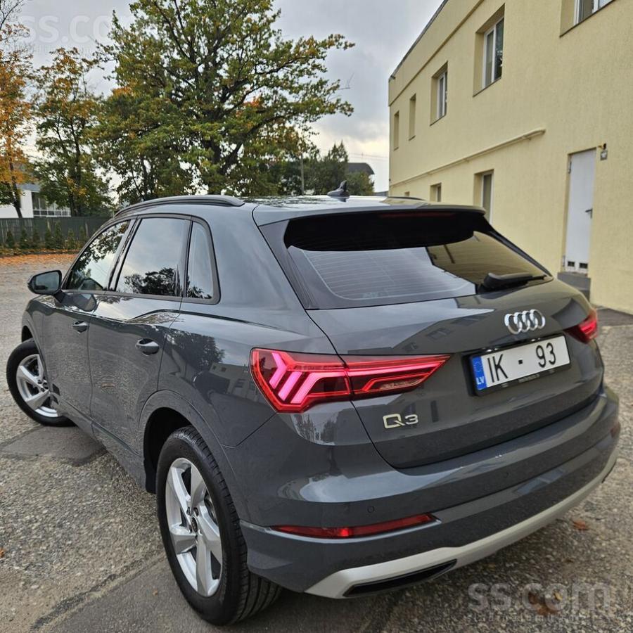 Grey Audi Q3 2025 in Riga, with an engine capacity of 1.50 L and mileage of 19 thousand km for 34700 €, photo 3 on AUTOMOTO.COM.LV