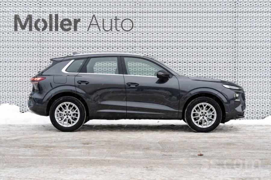 Pelēks Audi Q3 2026 Rīga, ar dzinēja tilpumu 1.50 L un nobraukumu 4 tūkst. km par 42900 €, foto 6 vietnē AUTOMOTO.COM.LV