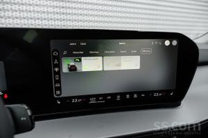 Pelēks Audi Q3 2026 Rīga, ar dzinēja tilpumu 1.50 L un nobraukumu 4 tūkst. km par 42900 €, foto 26 vietnē AUTOMOTO.COM.LV