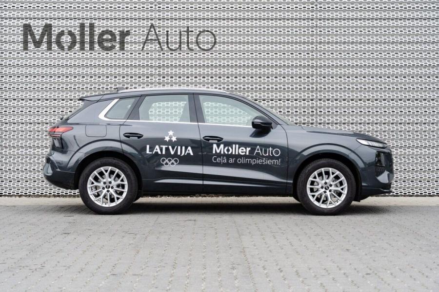Grey Audi Q3 2026 in Marupe, with an engine capacity of 1.50 L and mileage of 2 thousand km for 39700 €, photo 6 on AUTOMOTO.COM.LV