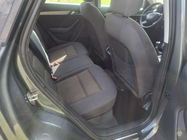 Audi Q3 2012 Šauļi vietnē Pelēks Audi Q3 2012 Šauļi, ar dzinēja tilpumu 1.97 L un nobraukumu 258 tūkst. km par 8250 €, foto 11 vietnē AUTOMOTO.COM.LV