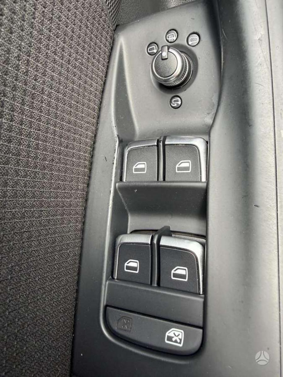 Pelēks Audi Q3 2013 Kauņa, ar dzinēja tilpumu 2.00 L un nobraukumu 319 tūkst. km par 8555 €, foto 13 vietnē AUTOMOTO.COM.LV