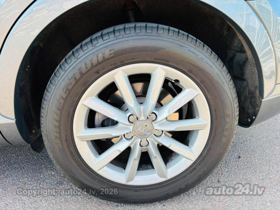 Grey Audi Q3 2018 in Tallinn, with an engine capacity of 1.40 L and mileage of 55 thousand km for 16900 €, photo 9 on AUTOMOTO.COM.LV