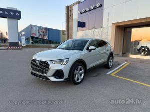 Pelēks Audi Q3 2022 Pērnava, ar dzinēja tilpumu 1.40 L un nobraukumu 30 tūkst. km par 29900 €, foto  vietnē AUTOMOTO.COM.LV