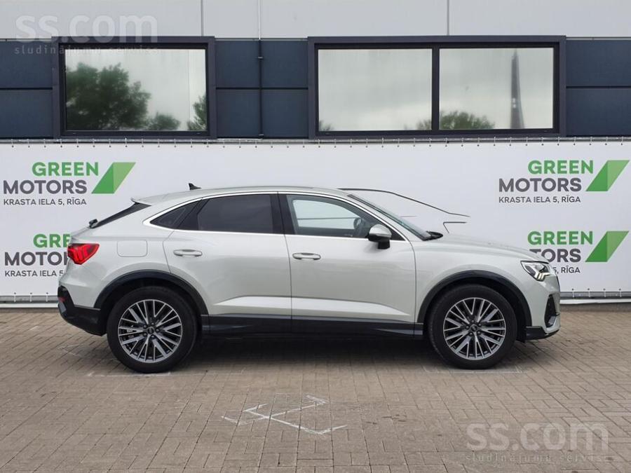 Pelēks Audi Q3 2023 Rīga, ar dzinēja tilpumu 1.50 L un nobraukumu 41 tūkst. km par 32500 €, foto 5 vietnē AUTOMOTO.COM.LV