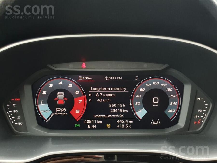 Pelēks Audi Q3 2023 Rīga, ar dzinēja tilpumu 1.50 L un nobraukumu 41 tūkst. km par 32500 €, foto 16 vietnē AUTOMOTO.COM.LV