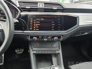 Pelēks Audi Q3 2023 Rīga, ar dzinēja tilpumu 1.50 L un nobraukumu 41 tūkst. km par 32500 €, foto 17 vietnē AUTOMOTO.COM.LV