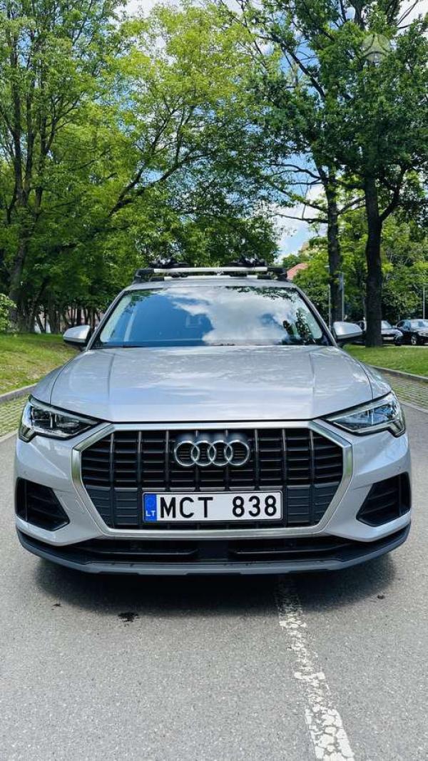 Grey Audi Q3 2023 in Kaunas, with an engine capacity of 1.50 L and mileage of 19 thousand km for 28750 €, photo 1 on AUTOMOTO.COM.LV