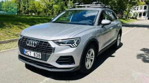 Pelēks Audi Q3 2023 Kauņa, ar dzinēja tilpumu 1.50 L un nobraukumu 19 tūkst. km par 28750 €, foto 3 vietnē AUTOMOTO.COM.LV