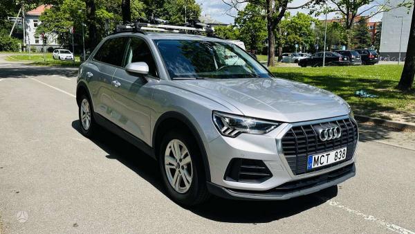 Grey Audi Q3 2023 in Kaunas, with an engine capacity of 1.50 L and mileage of 19 thousand km for 28750 €, photo 3 on AUTOMOTO.COM.LV