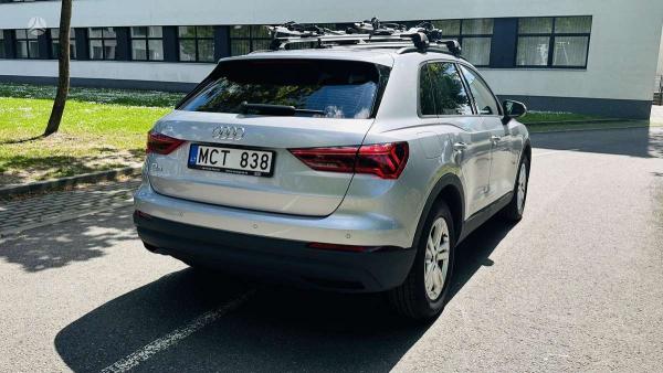 Grey Audi Q3 2023 in Kaunas, with an engine capacity of 1.50 L and mileage of 19 thousand km for 28750 €, photo 4 on AUTOMOTO.COM.LV