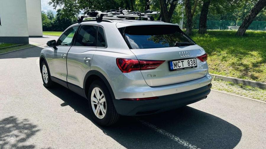 Pelēks Audi Q3 2023 Kauņa, ar dzinēja tilpumu 1.50 L un nobraukumu 19 tūkst. km par 28750 €, foto 6 vietnē AUTOMOTO.COM.LV