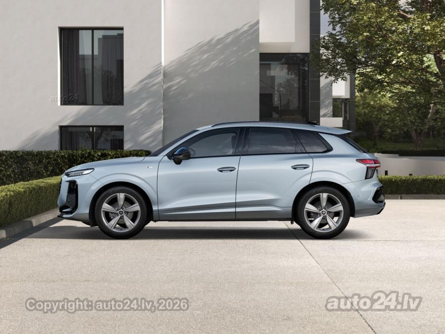 Grey Audi Q3 2026 in Tallinn, with an engine capacity of 1.50 L and mileage of 10 thousand km for 48900 €, photo 4 on AUTOMOTO.COM.LV