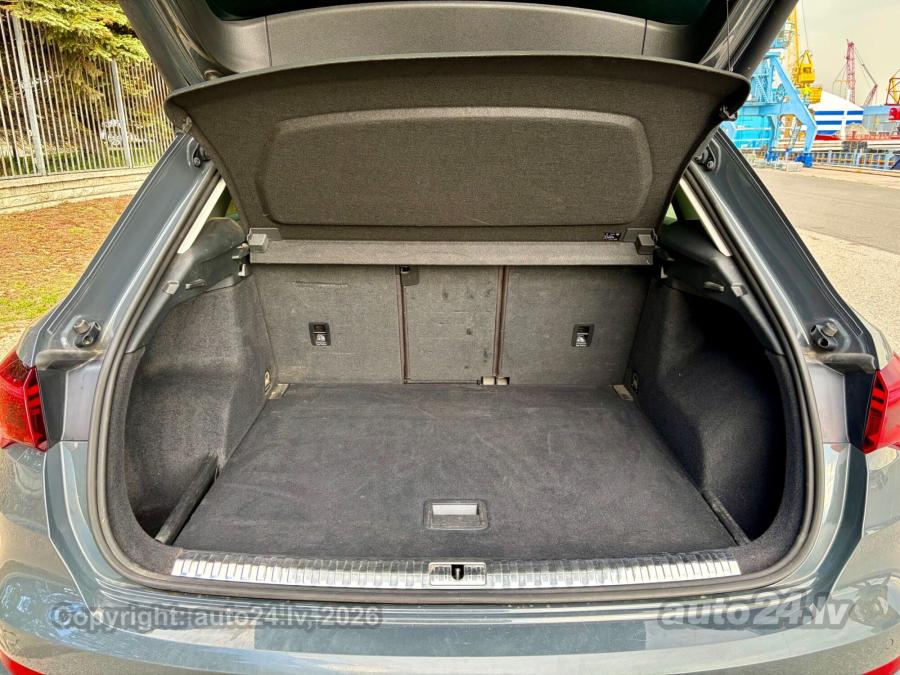 Grey Audi Q3 2019 in Tallinn, with an engine capacity of 2.00 L and mileage of 124 thousand km for 26000 €, photo 18 on AUTOMOTO.COM.LV
