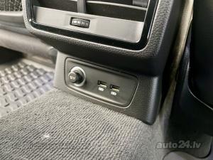 Grey Audi Q3 2019 in Tallinn, with an engine capacity of 2.00 L and mileage of 124 thousand km for 26000 €, photo 21 on AUTOMOTO.COM.LV