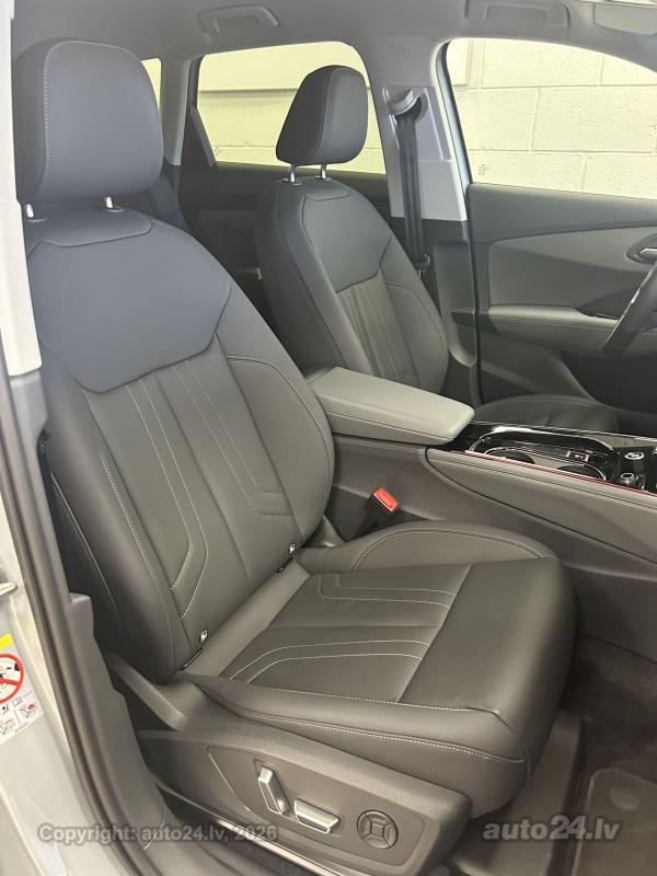Grey Audi Q3 2025 in Parnu, with an engine capacity of 1.50 L and mileage of 6 thousand km for 52900 €, photo 9 on AUTOMOTO.COM.LV