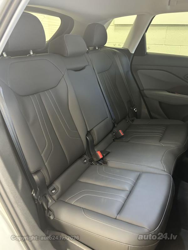 Grey Audi Q3 2025 in Parnu, with an engine capacity of 1.50 L and mileage of 6 thousand km for 52900 €, photo 10 on AUTOMOTO.COM.LV