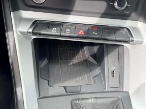 Oranžs Audi Q3 2019 Kauņa, ar dzinēja tilpumu 1.50 L un nobraukumu 124 tūkst. km par 21300 €, foto 26 vietnē AUTOMOTO.COM.LV