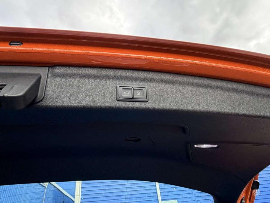 Oranžs Audi Q3 2019 Kauņa, ar dzinēja tilpumu 1.50 L un nobraukumu 124 tūkst. km par 21300 €, foto 31 vietnē AUTOMOTO.COM.LV