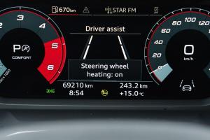 Oranžs Audi Q3 2023 Mārupe, ar dzinēja tilpumu 2.00 L un nobraukumu 69 tūkst. km par 32900 €, foto 14 vietnē AUTOMOTO.COM.LV