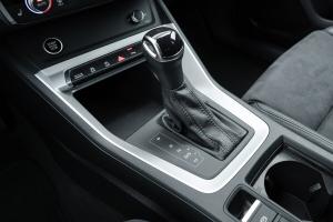 Oranžs Audi Q3 2023 Mārupe, ar dzinēja tilpumu 2.00 L un nobraukumu 69 tūkst. km par 32900 €, foto 24 vietnē AUTOMOTO.COM.LV