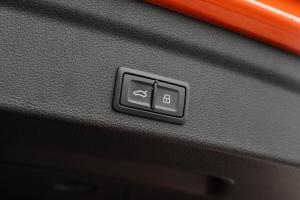 Oranžs Audi Q3 2023 Mārupe, ar dzinēja tilpumu 2.00 L un nobraukumu 69 tūkst. km par 32900 €, foto 27 vietnē AUTOMOTO.COM.LV