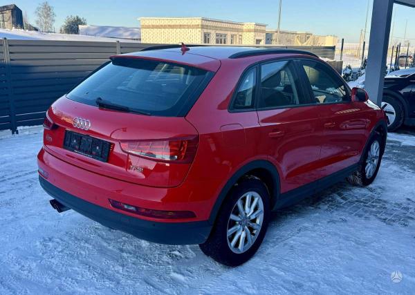 Red Audi Q3 2015 in Vilnius, with an engine capacity of 1.40 L and mileage of 152 thousand km for 13890 €, photo 5 on AUTOMOTO.COM.LV