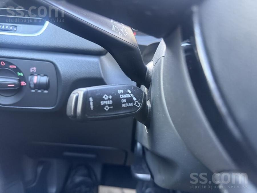 Sarkans Audi Q3 2016 Rīga, ar dzinēja tilpumu 1.40 L un nobraukumu 167 tūkst. km par 13490 €, foto 23 vietnē AUTOMOTO.COM.LV