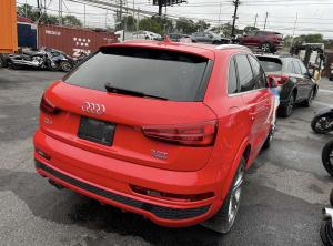 Red Audi Q3 2016 in Siauliai, with an engine capacity of 1.98 L and mileage of 223 thousand km for 6850 €, photo 4 on AUTOMOTO.COM.LV