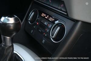 Sarkans Audi Q3 2017 Kretinga, ar dzinēja tilpumu 1.98 L un nobraukumu 204 tūkst. km par 10699 €, foto 25 vietnē AUTOMOTO.COM.LV