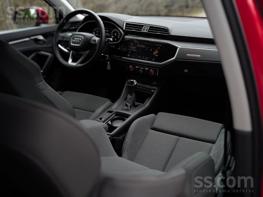 Sarkans Audi Q3 2023 Jūrmala, ar dzinēja tilpumu 2.00 L un nobraukumu 39 tūkst. km par 32990 €, foto 27 vietnē AUTOMOTO.COM.LV
